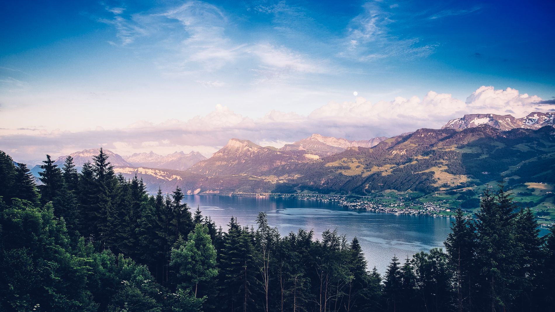 14 Perfect Places to View Switzerland’s Fall Foliage | Omio